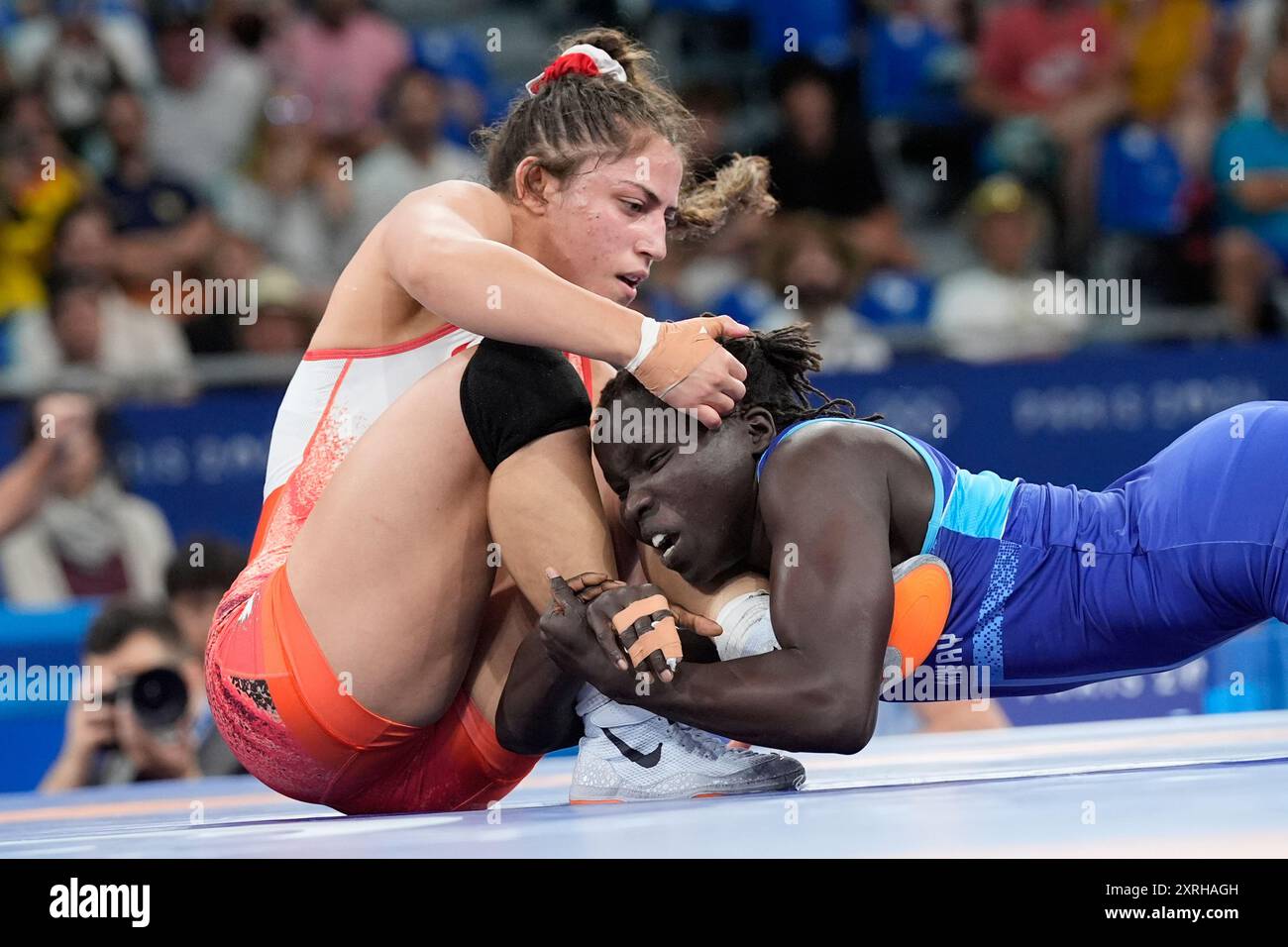 Canada's Ana Paula Godinez Gonzalez and Norway's Grace Jacob Bullen ...