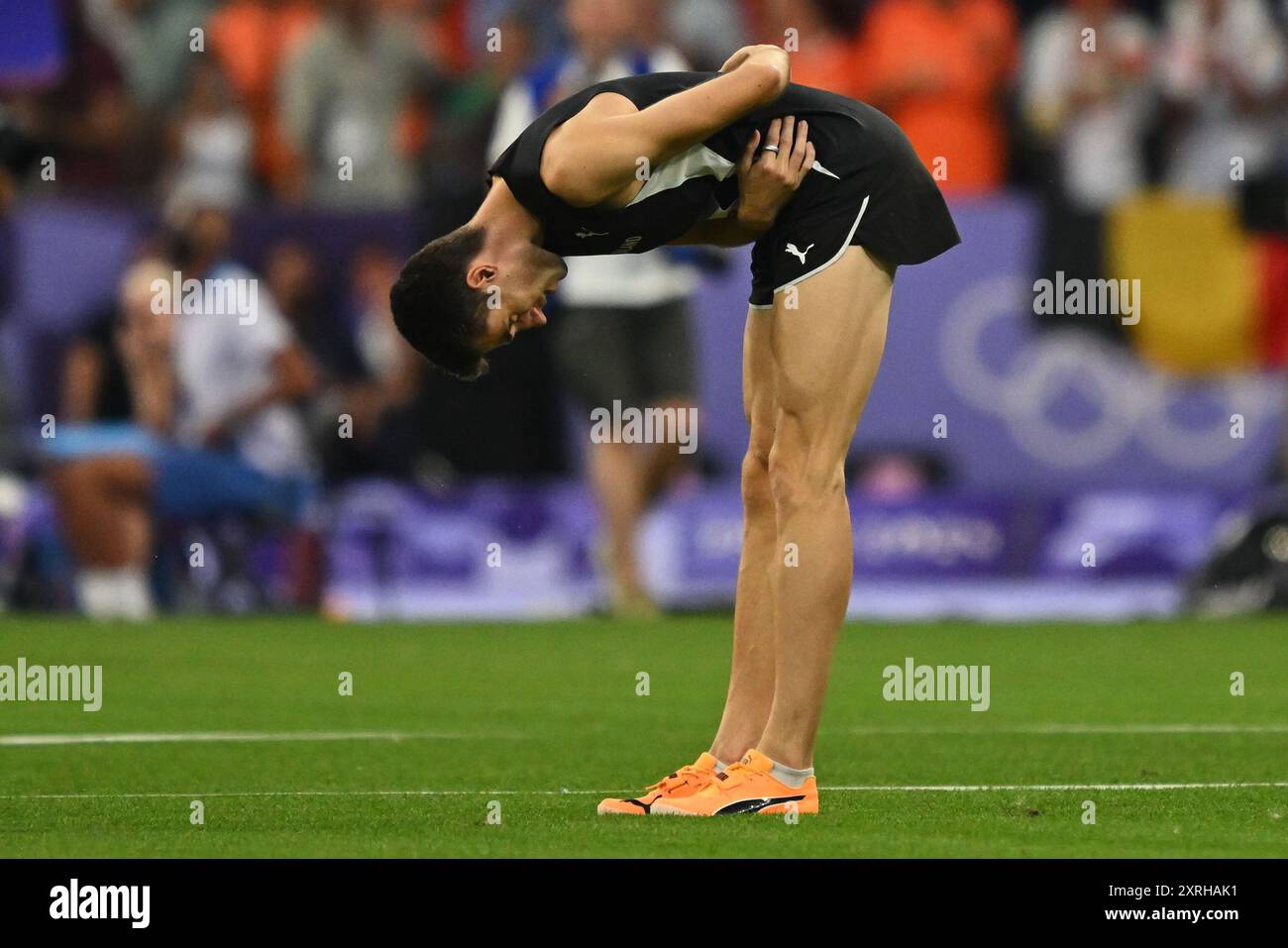 Saint Denis, France. 10th Aug, 2024. Gold medalist New Zealand high jumper Hamish Kerr reacts ...