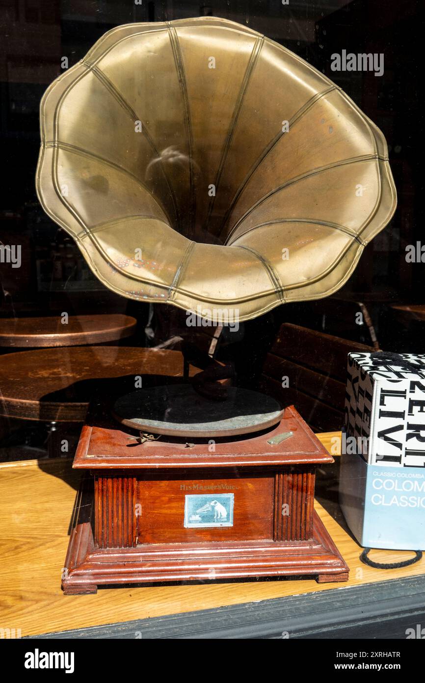 Old fashioned gramophone or record player with a large horn Stock Photo ...
