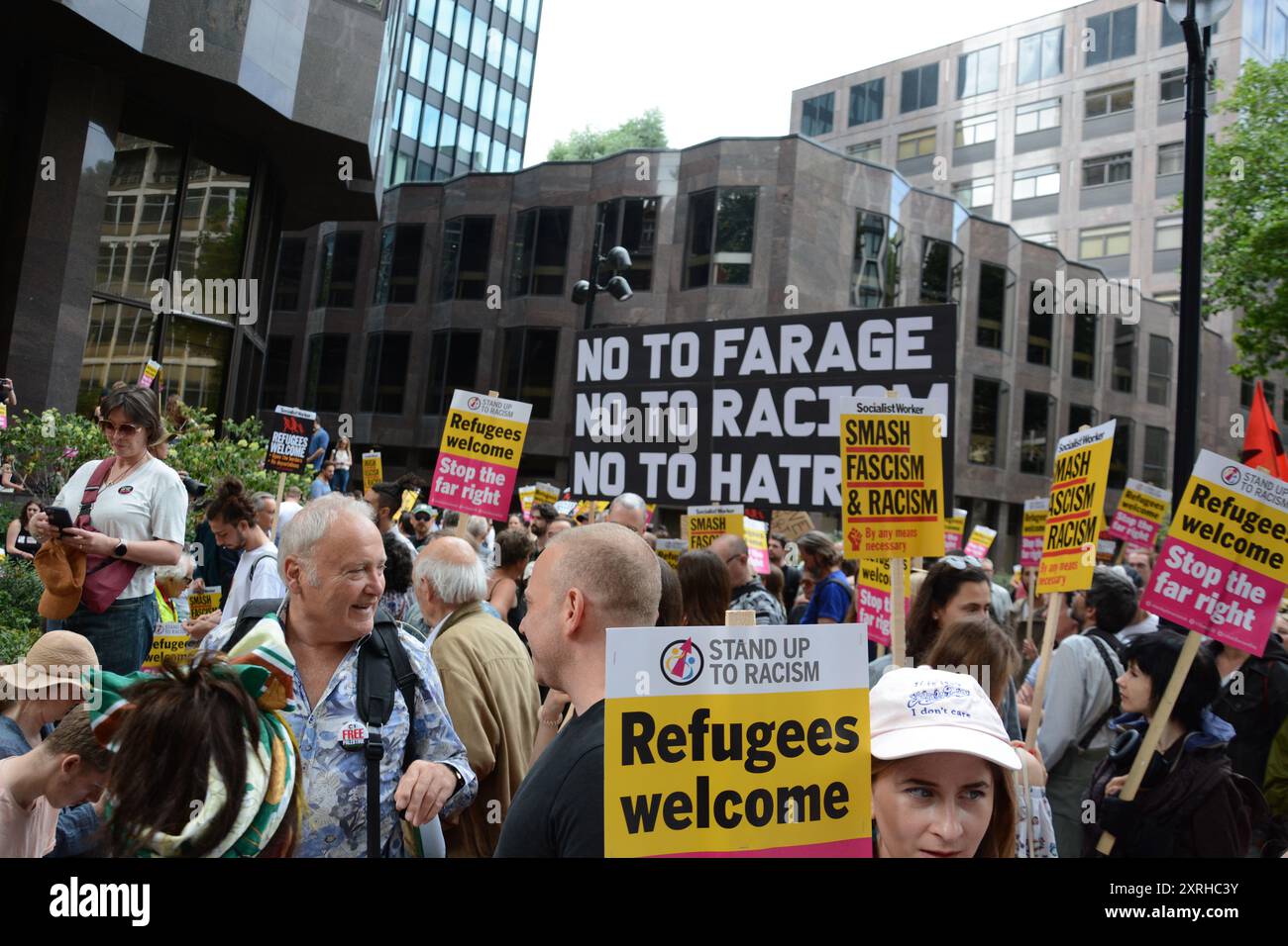 Stand up to Racism demonstration opposite the Reform Party HQ in ...