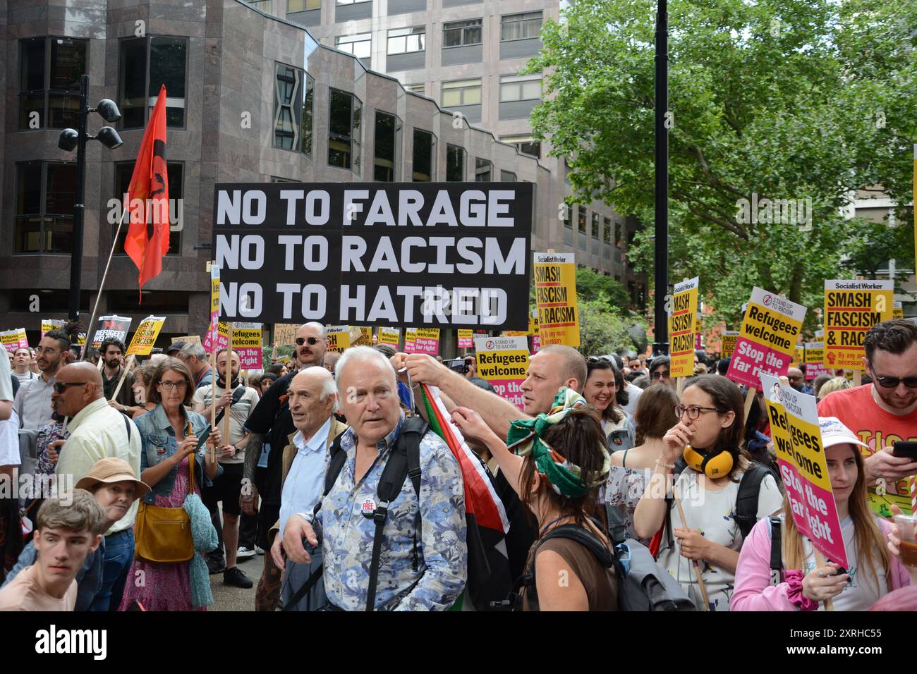 Stand up to Racism demonstration opposite the Reform Party HQ in ...