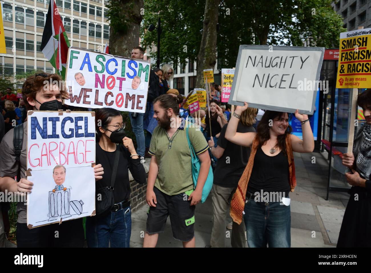 Stand up to Racism demonstration opposite the Reform Party HQ in ...