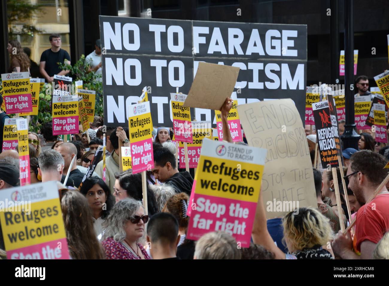 Stand up to Racism demonstration opposite the Reform Party HQ in ...