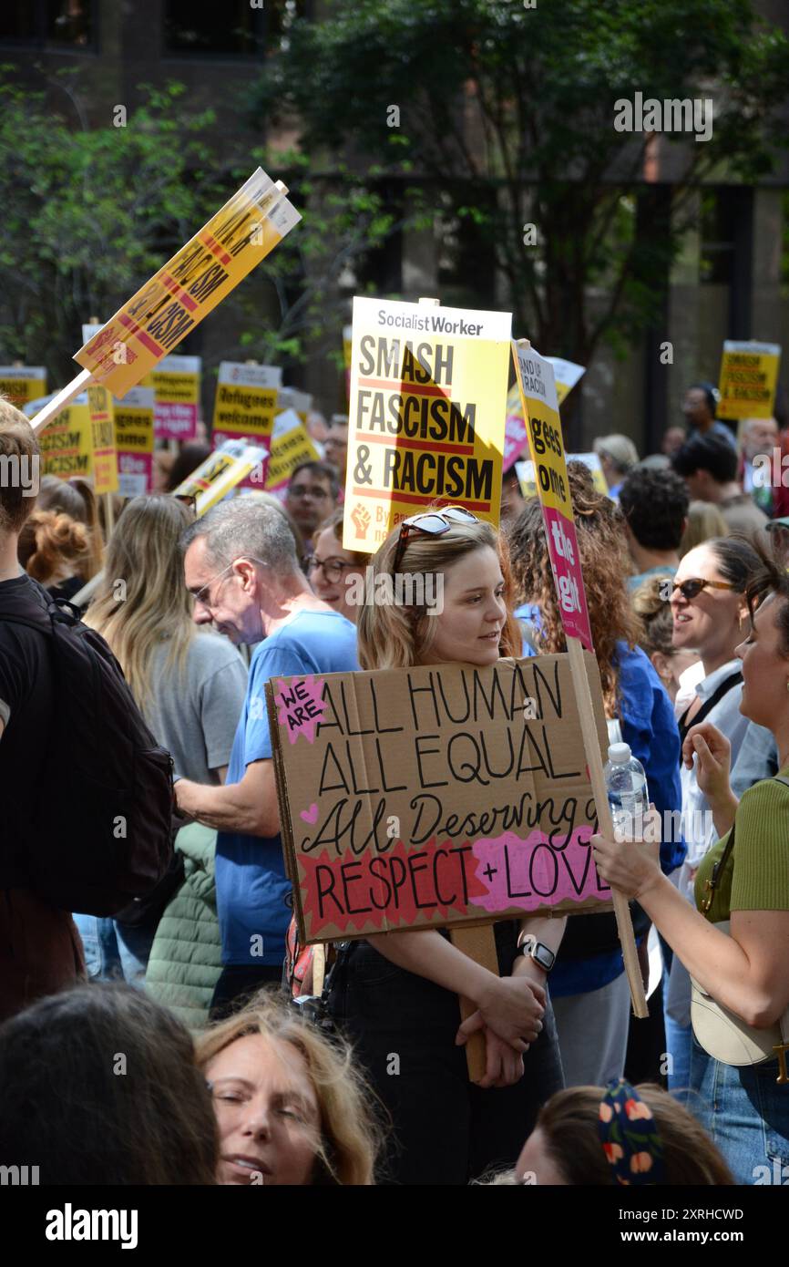 Stand up to Racism demonstration opposite the Reform Party HQ in ...