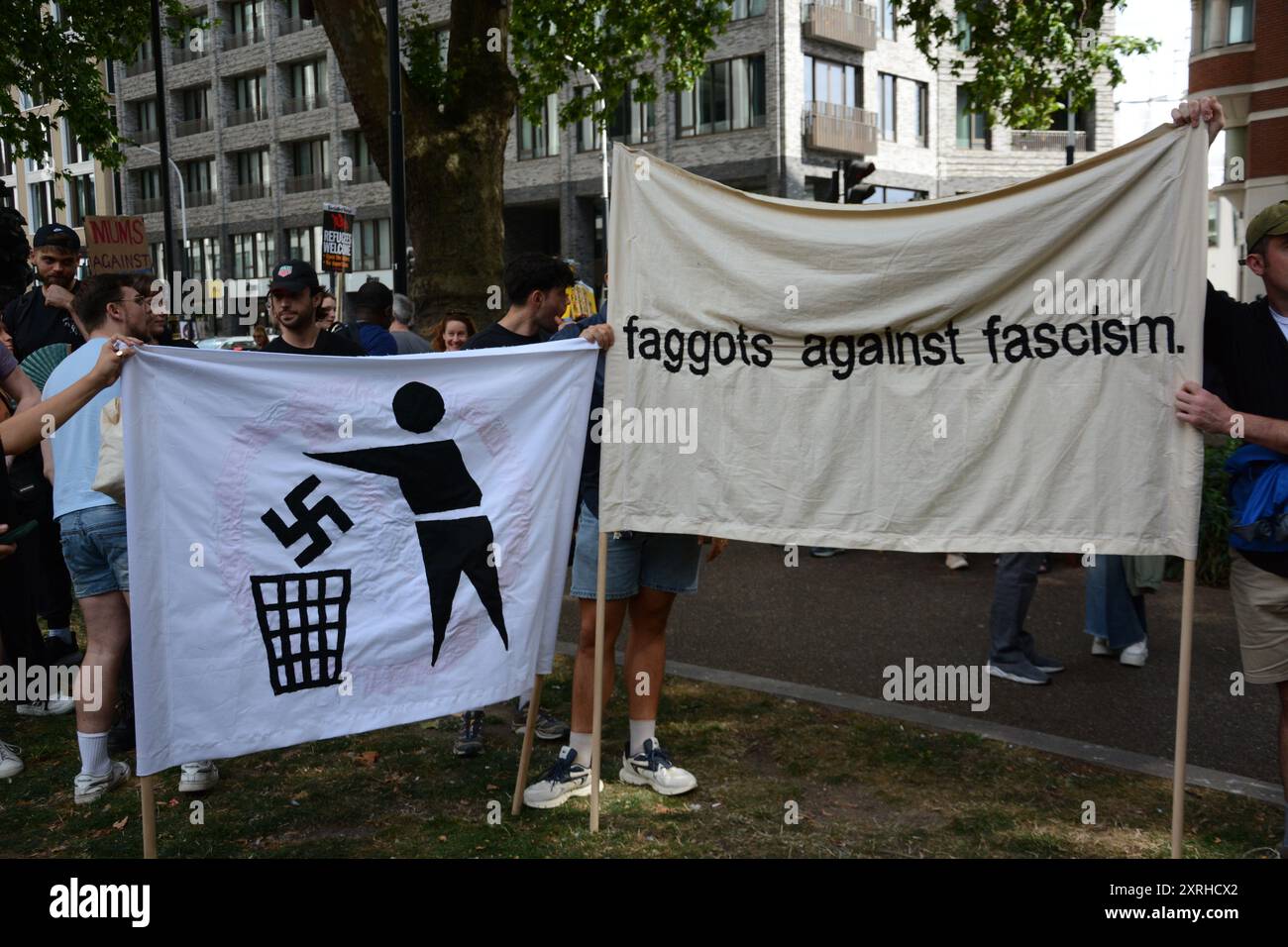 Stand up to Racism demonstration opposite the Reform Party HQ in ...