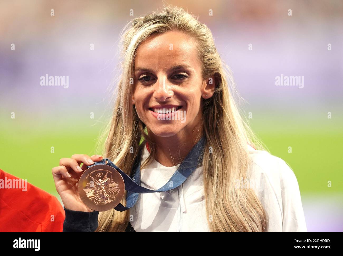 Great Britain's Georgia Bell celebrates with the bronze medal after the ...