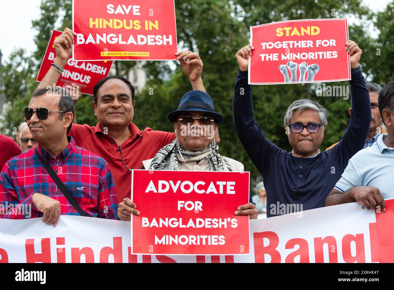 Bangladesh hindu protest hi-res stock photography and images - Alamy