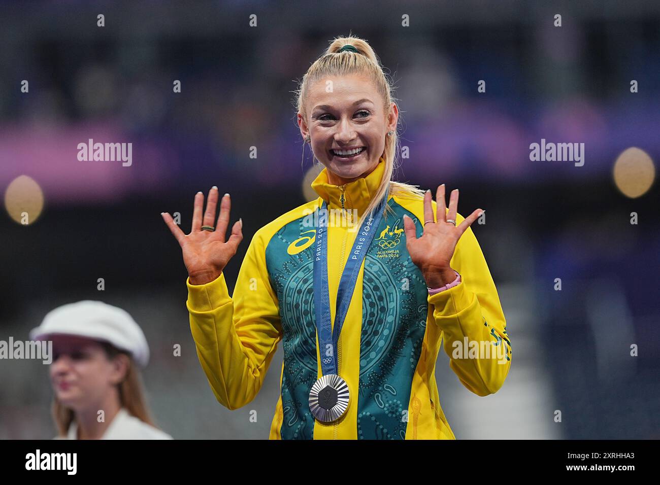 Jessica hull paris 2024 hi-res stock photography and images - Alamy