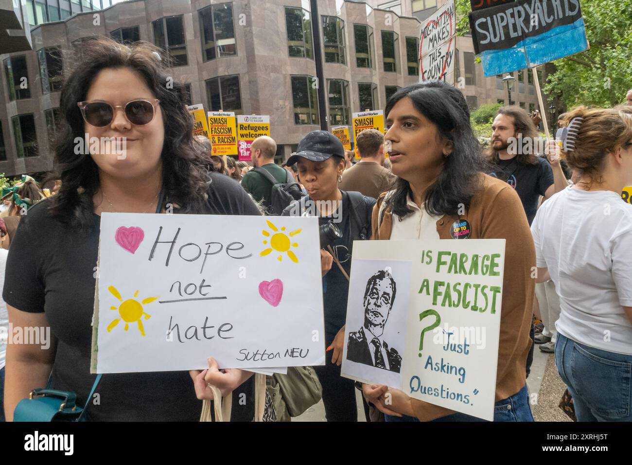 Uk riots 2024 stop the boats hi-res stock photography and images - Alamy
