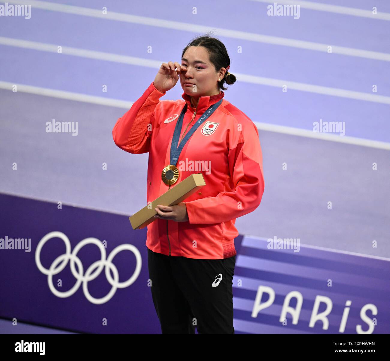 KITAGUCHI Haruka of Japan celebrates during an award ceremony of the ...