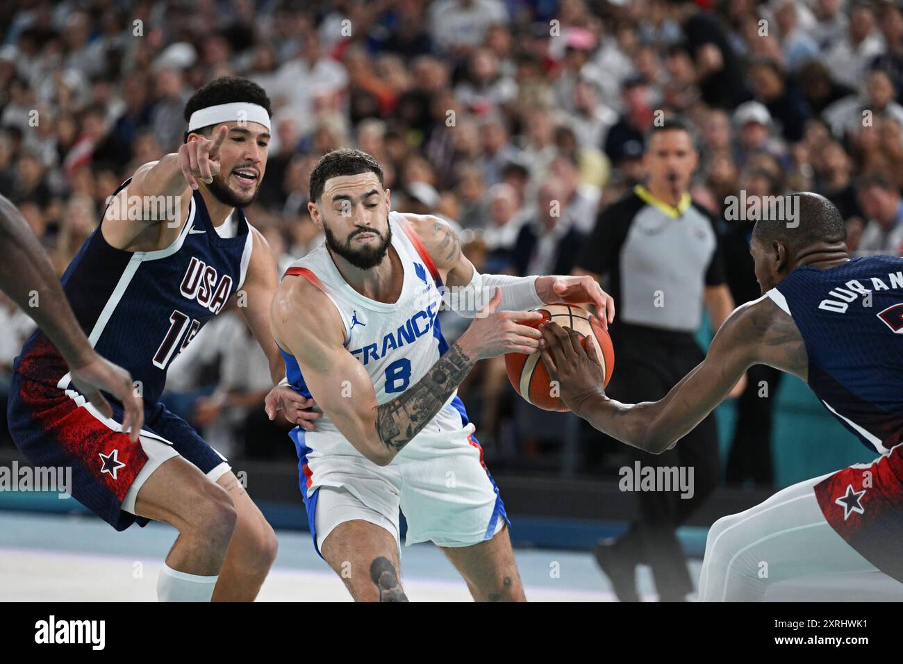 Isaia cordinie hi-res stock photography and images - Alamy