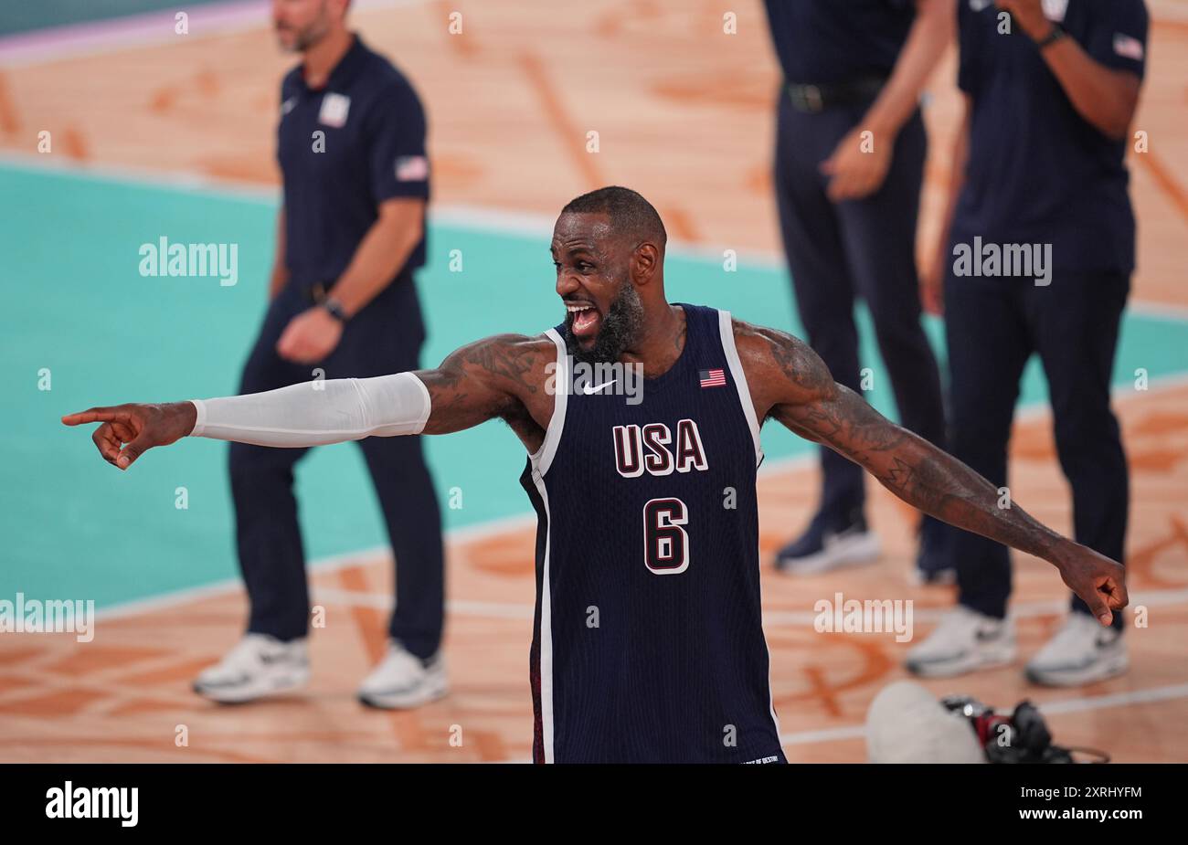 Paris, France. August 10 2024: LeBron James (United States) celebrate ...