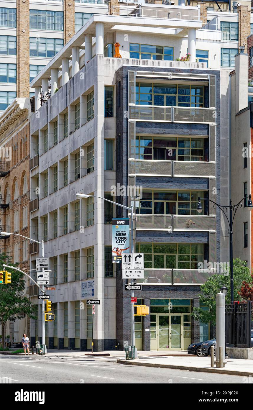 The six story brick and stone condo at 48 Laight Street replaces a 1938 ...