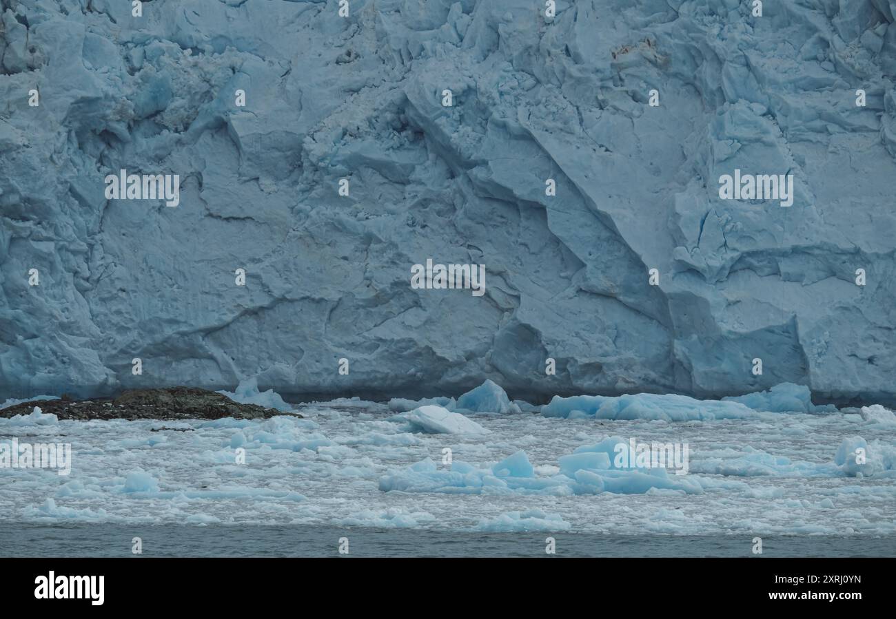 Landscape Antarctica Scattered Icebergs Floating by Ice Shelf Glacier ...