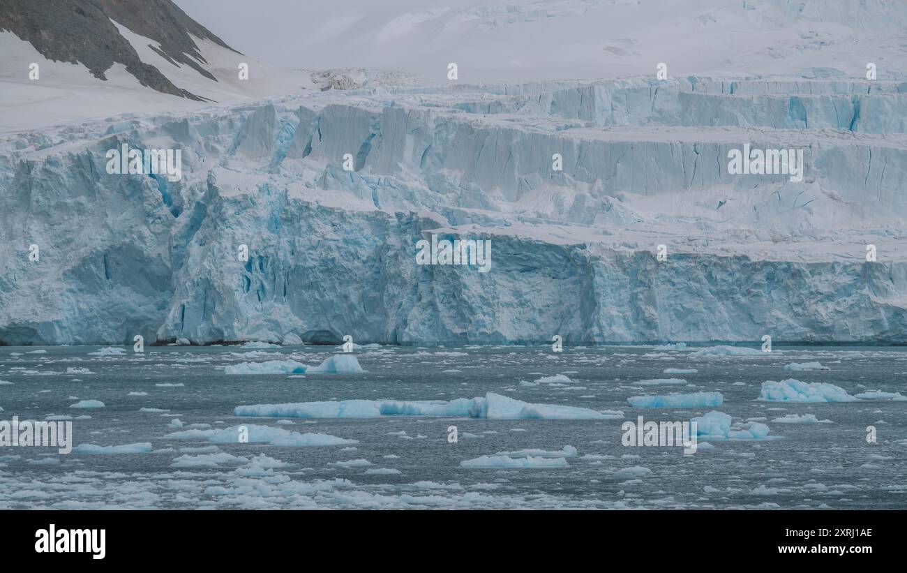 Antarctica Continent Frozen Landscape Nature Wallpaper. Wide View ...