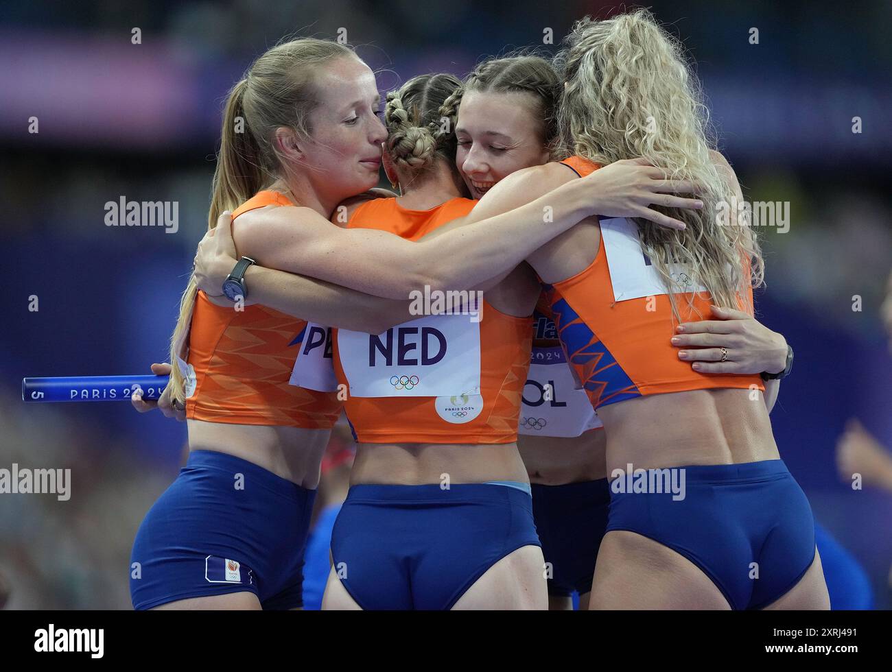 Paris, France. 10th Aug, 2024. Team the Netherlands react after the ...