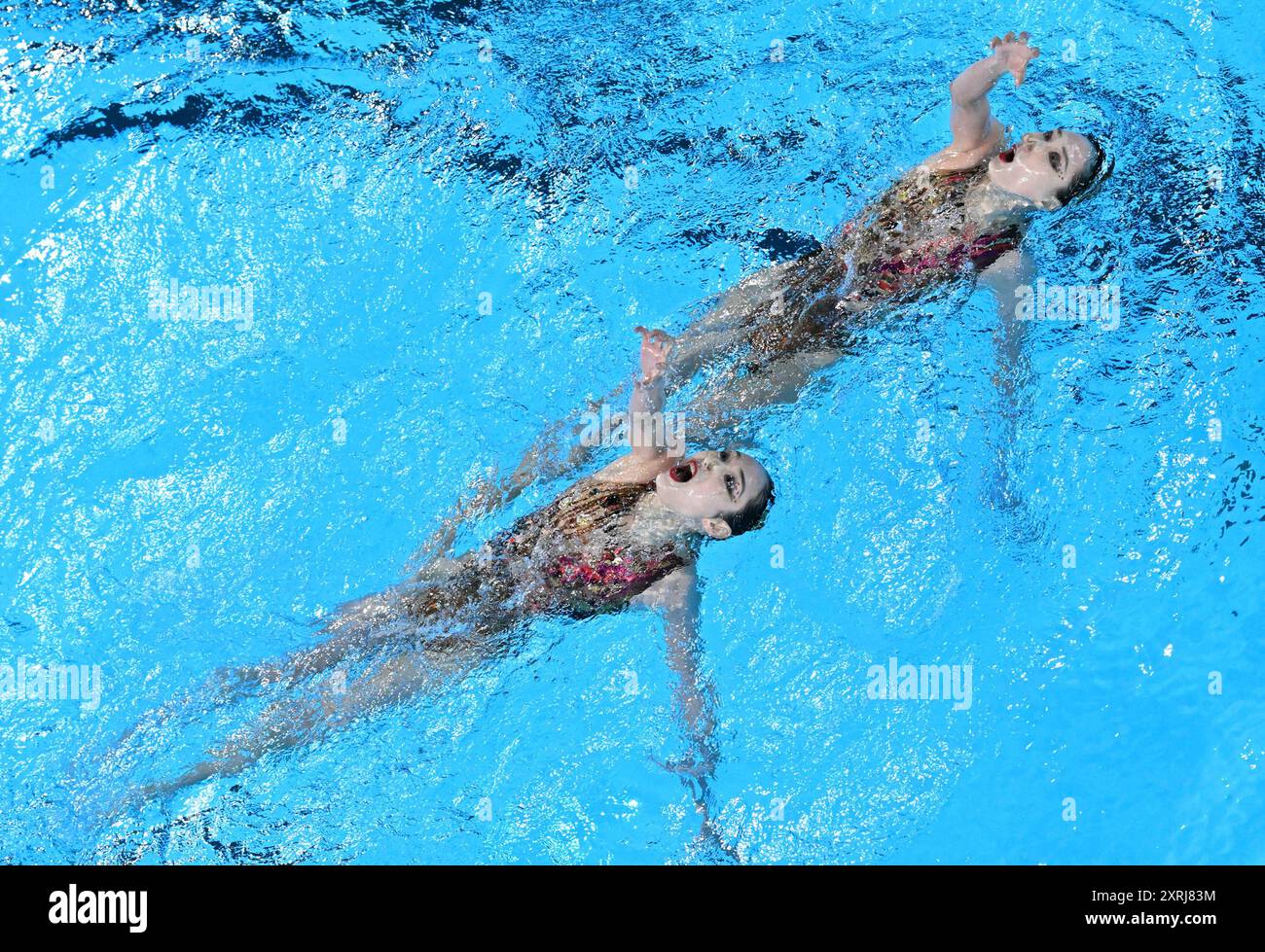 Saint Denis. 10th Aug, 2024. Wang Liuyi/Wang Qianyi of China compete ...