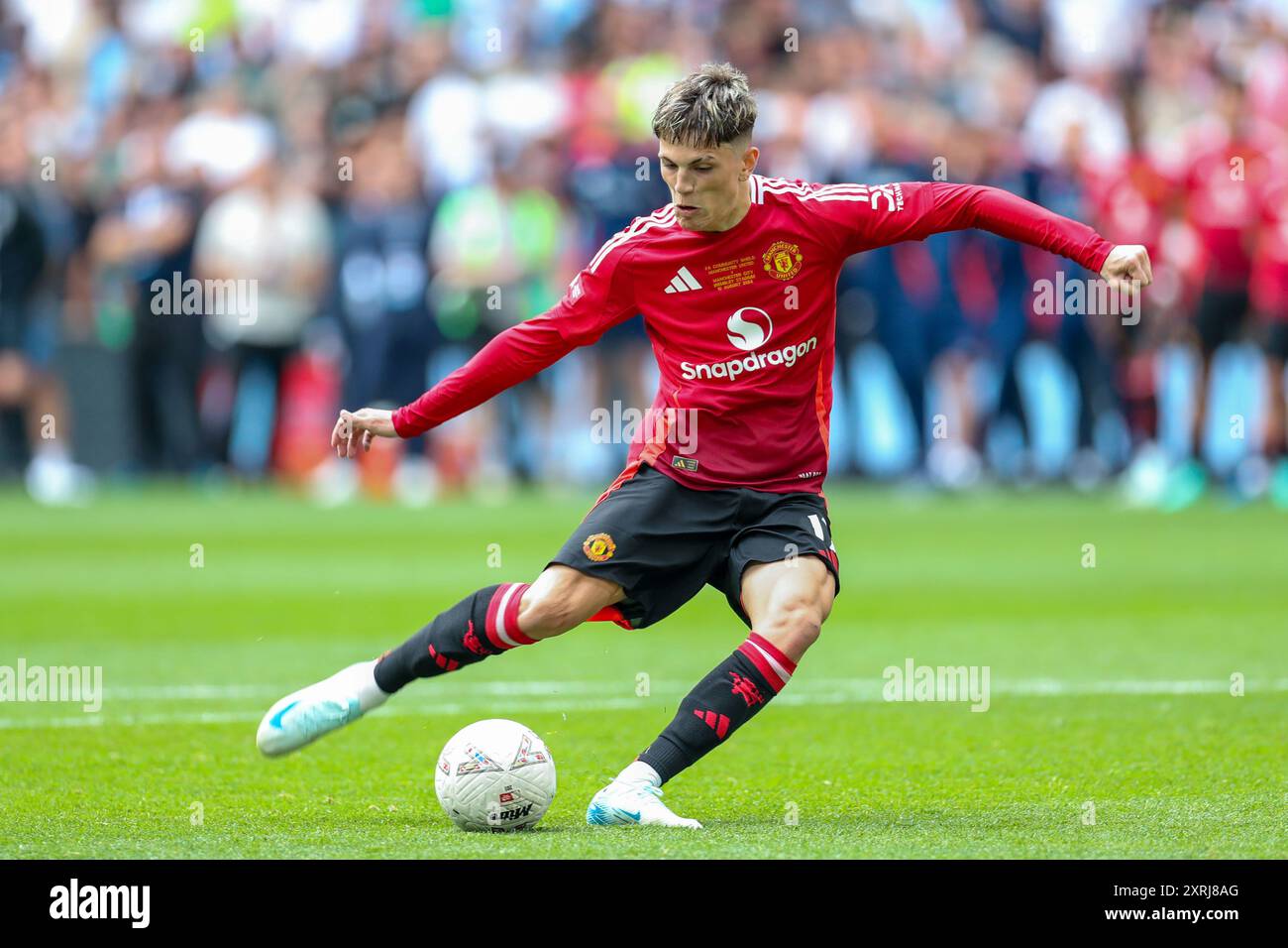 Garnacho august 2024 wembley hi-res stock photography and images - Alamy
