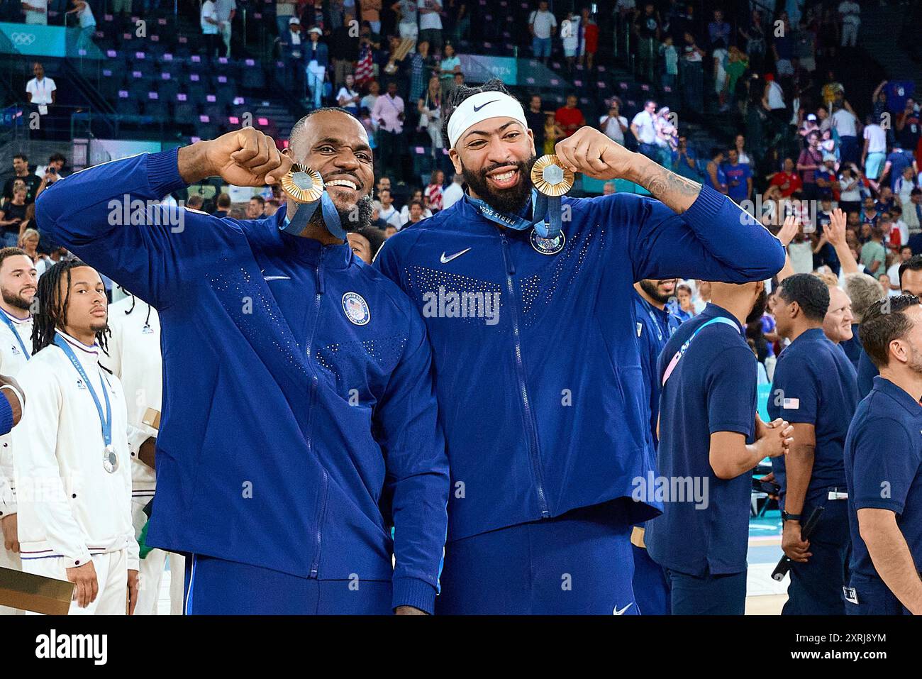 Paris, France. 11th Aug, 2024. James LEBRON (6) of USA and Anthony ...