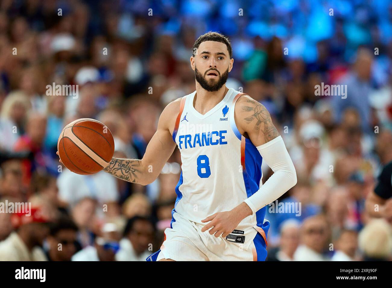 Paris, France. 10th Aug, 2024. Isaia CORDINIER (8) of France ...