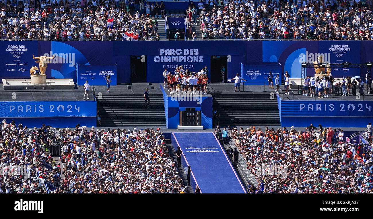 Paris, France. 10th Aug, 2024. Team Netherlands, women's hockey gold ...