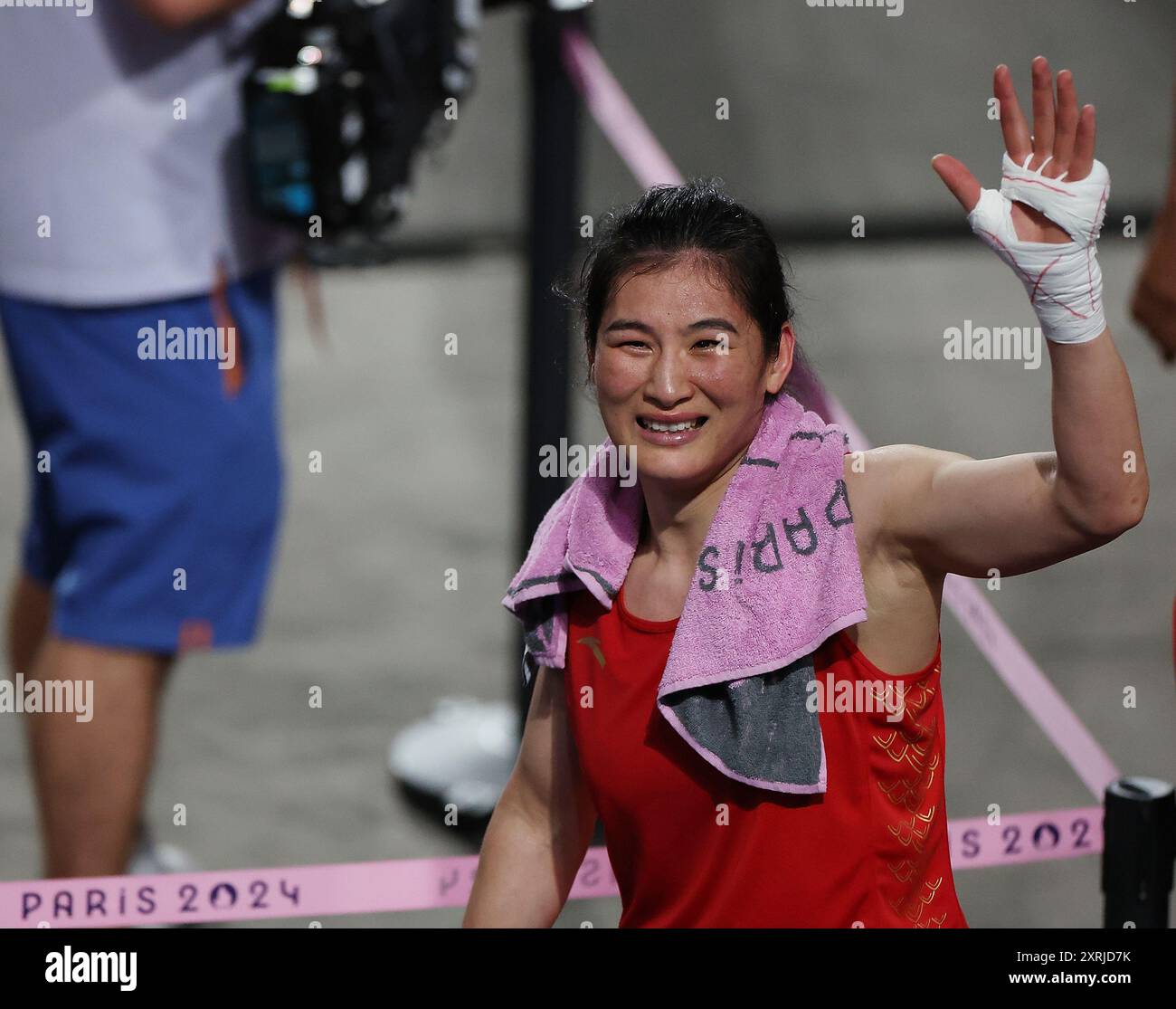 Paris, France. 10th Aug, 2024. Li Qian of China celebrates after the ...