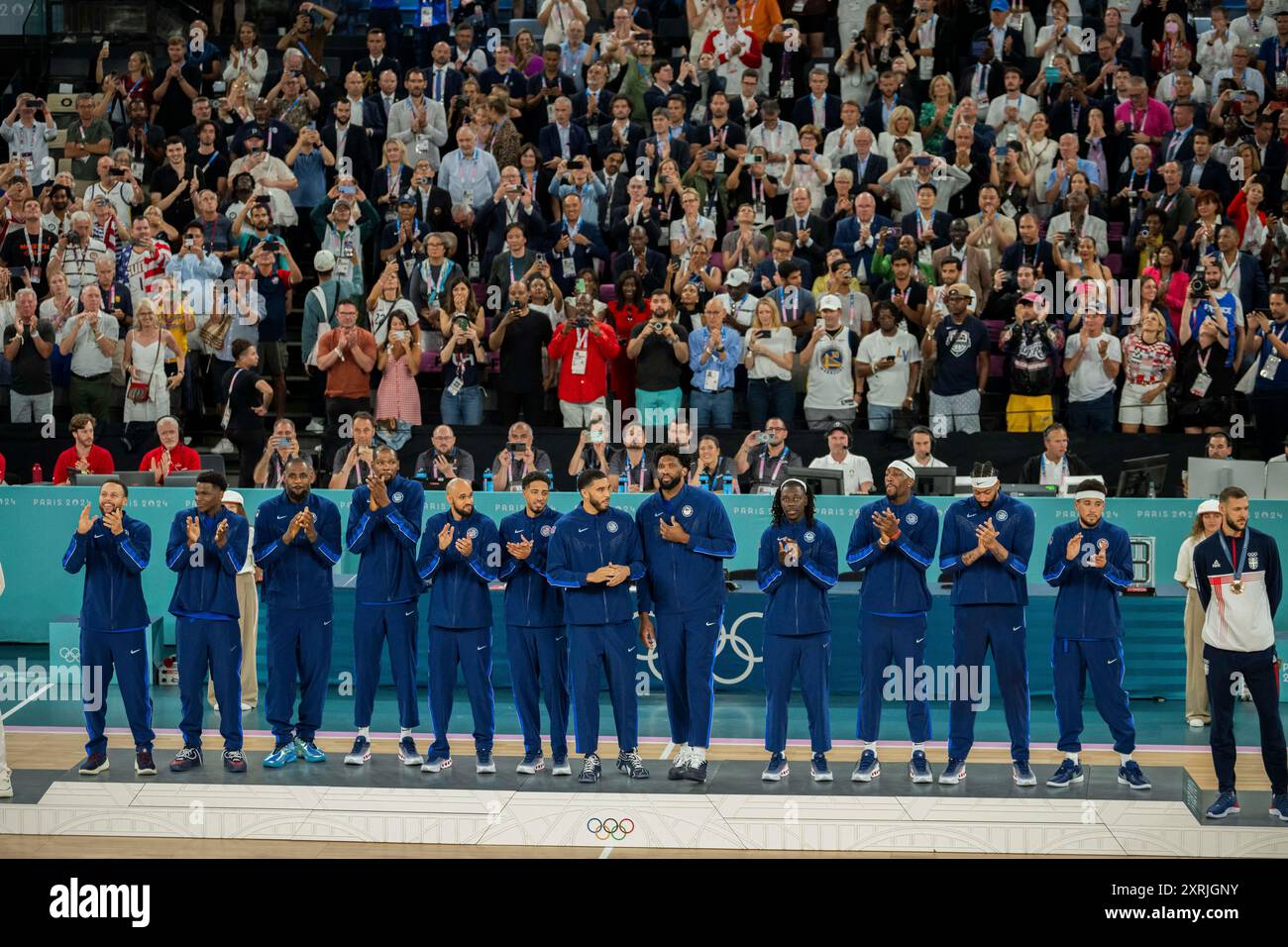 Paris, France. 10th Aug, 2024. Gold medallists USA's players poses on ...