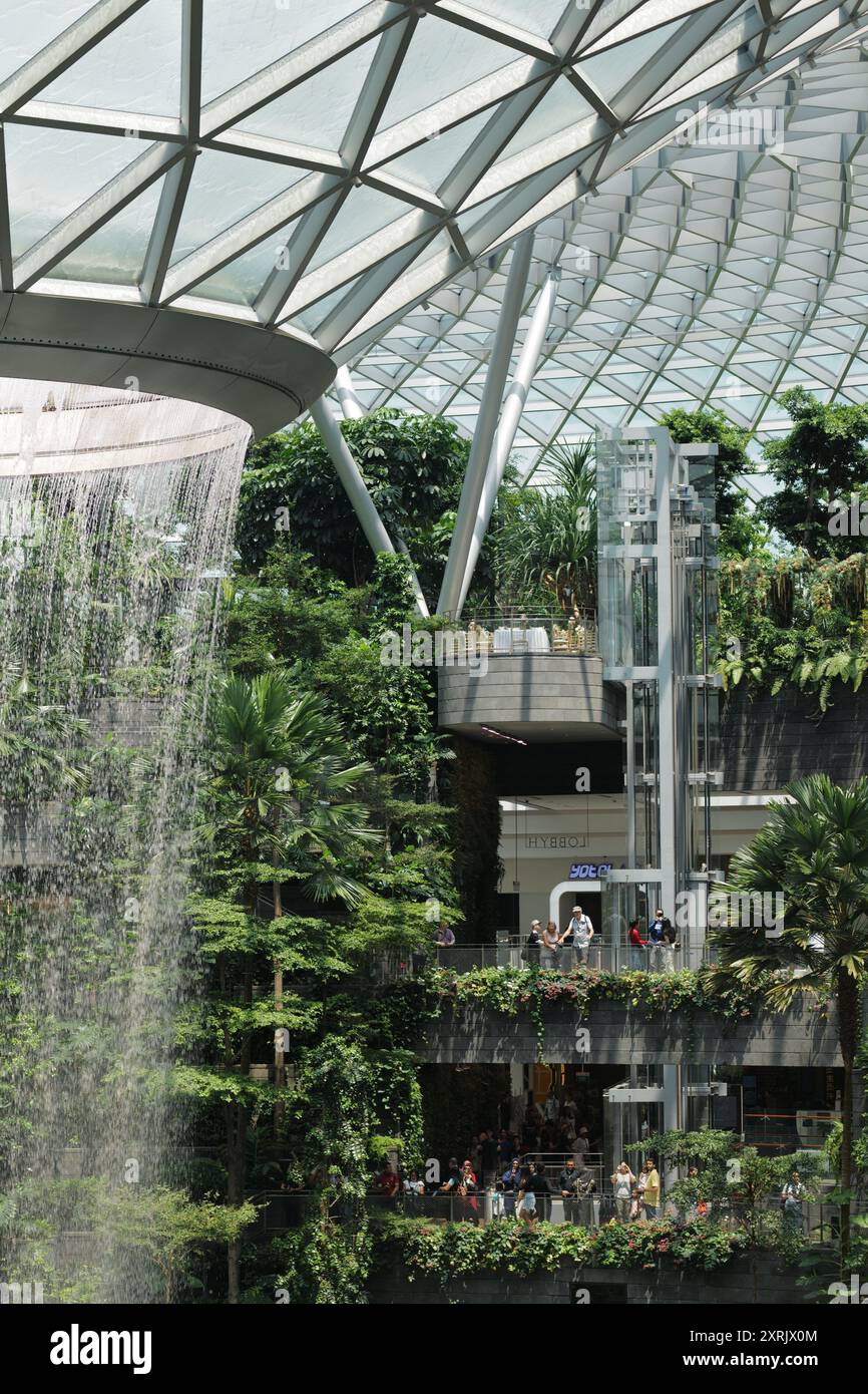 Singapore Changi International Airport’s icon Jewel waterfall and ...