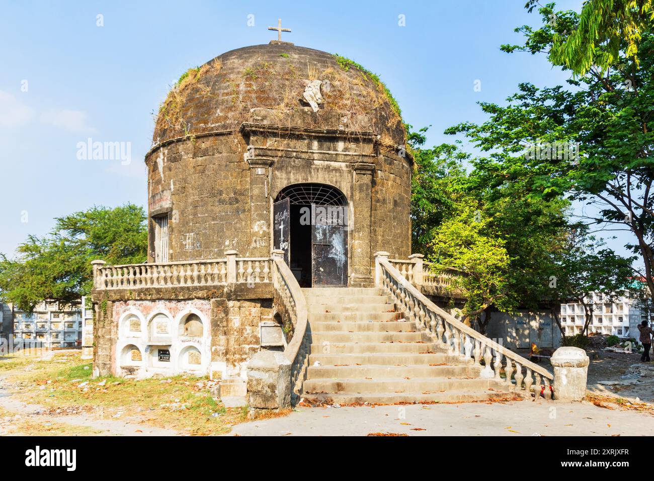 The heritage cemetery chapel of Taguig City, Philippines Stock Photo ...