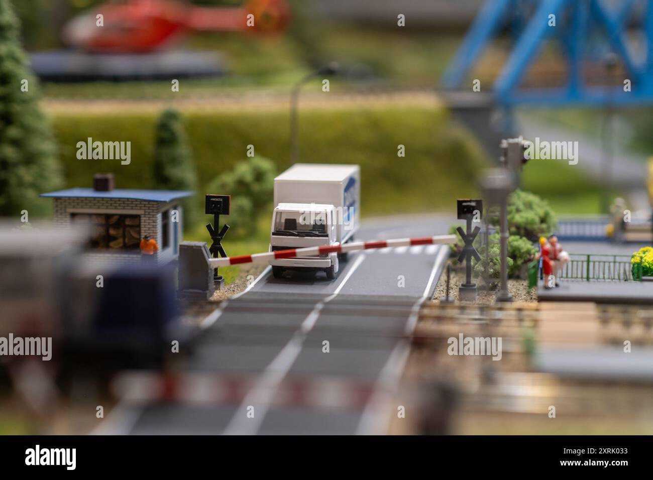 A layout on the scale of urban objects, a railway and various transport ...