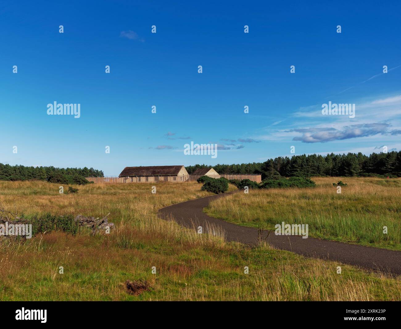 The abandoned Wartime and Cold War buildings of Kinnaber Links Radio ...