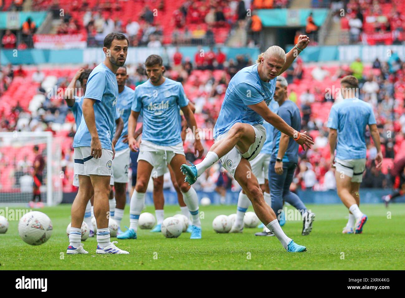 Manchester City forward Erling Haaland (9) shoots at goal warm up ...