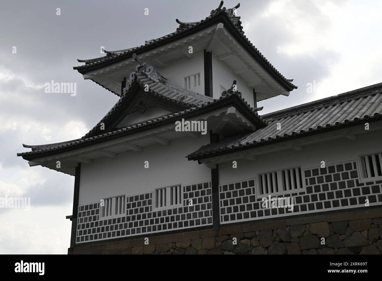 Landscape with scenic view of the Hashizume-mon Tsuzuki Yagura ...