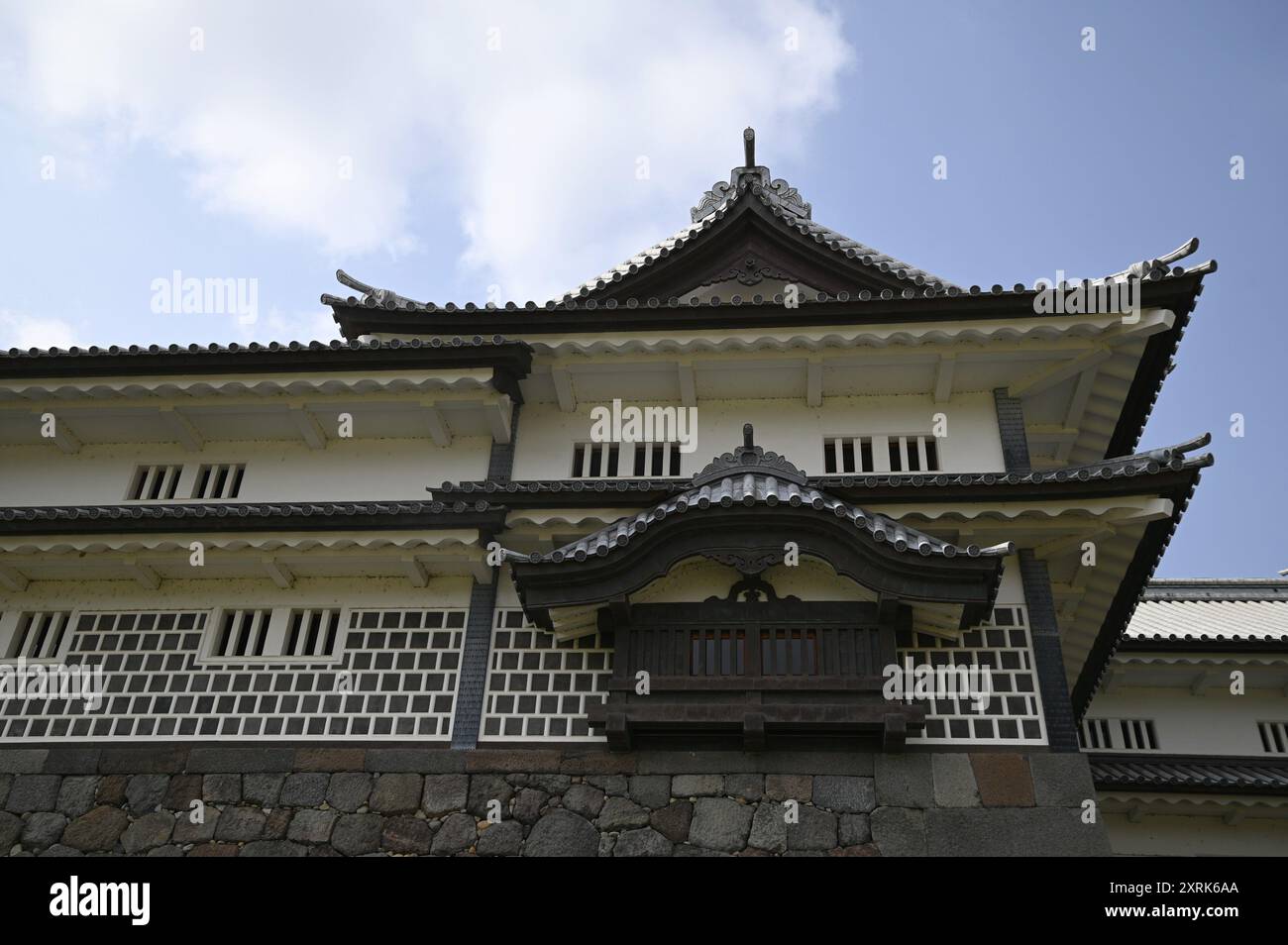 Landscape with scenic view of the Hashizume-mon Tsuzuki Yagura ...
