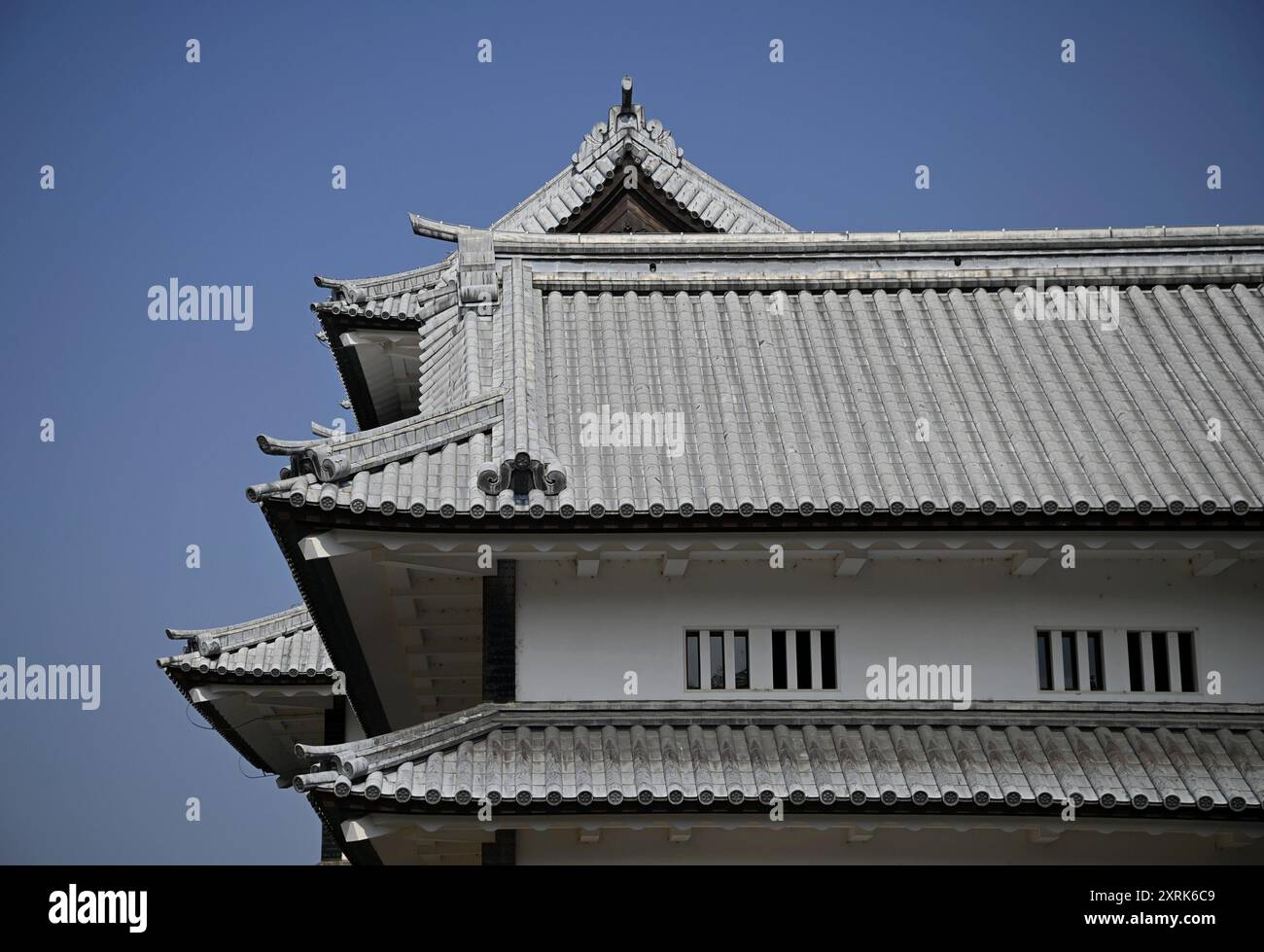 Landscape with scenic view of the Hashizume-mon Tsuzuki Yagura ...