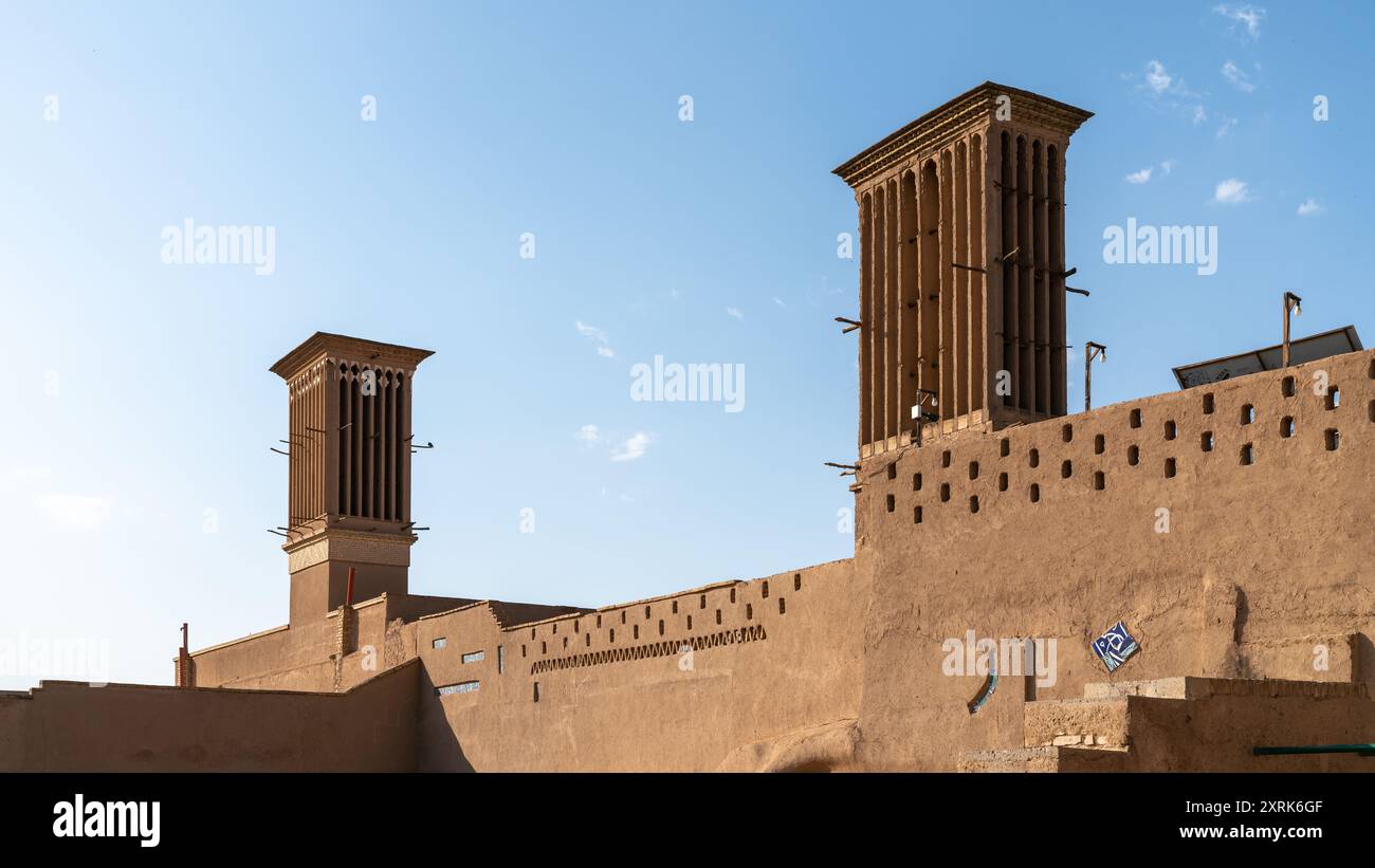 Traditional cooling wind towers hi-res stock photography and images - Alamy