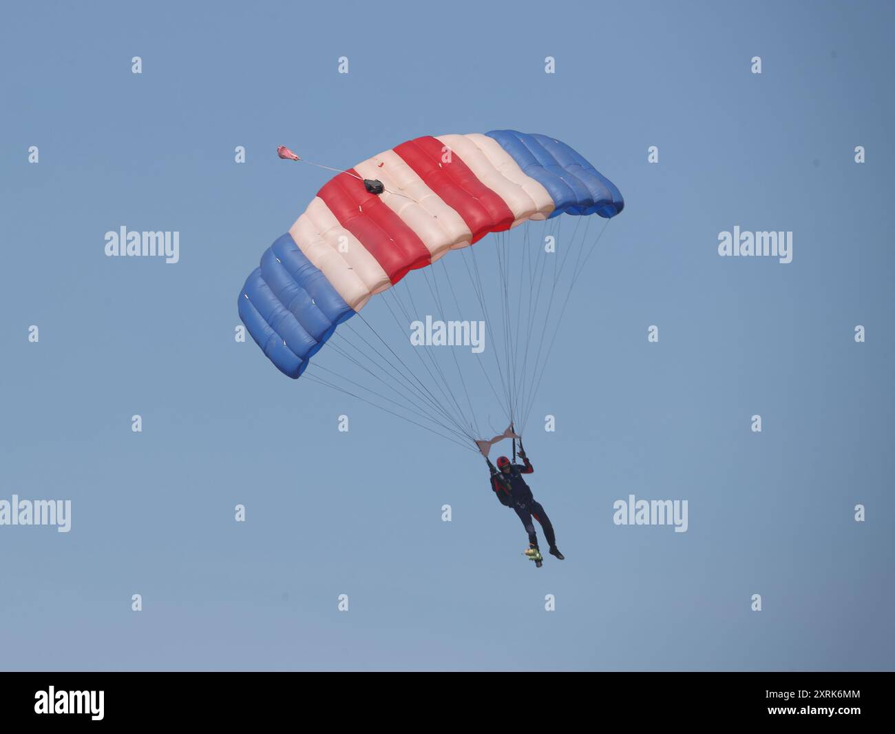 Fairford, UK. 19 JUL, 2024. RAF Falcons, the RAF Parachute Display team ...