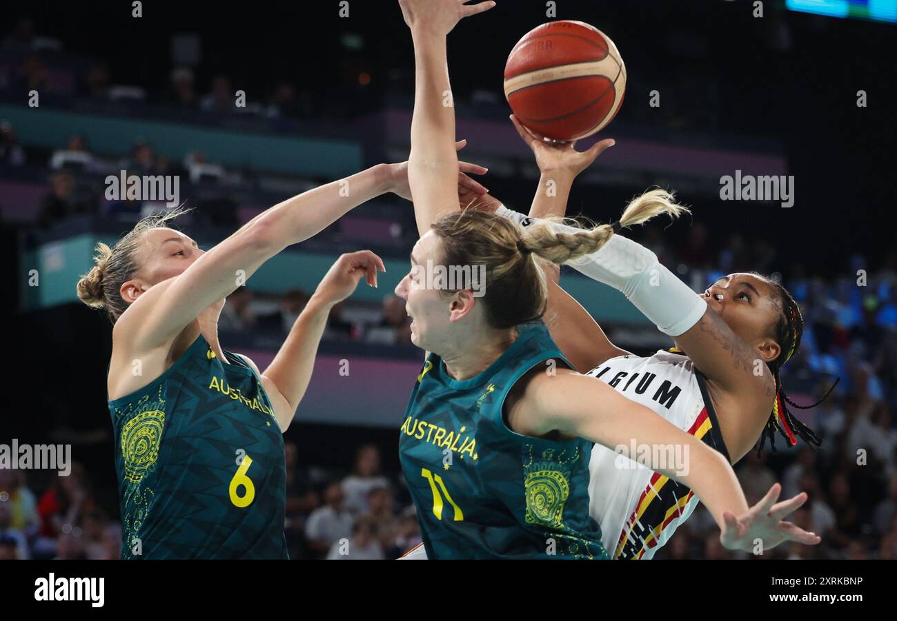 Paris, France. 11th Aug, 2024. Australia's Stephanie Talbot, Australia ...