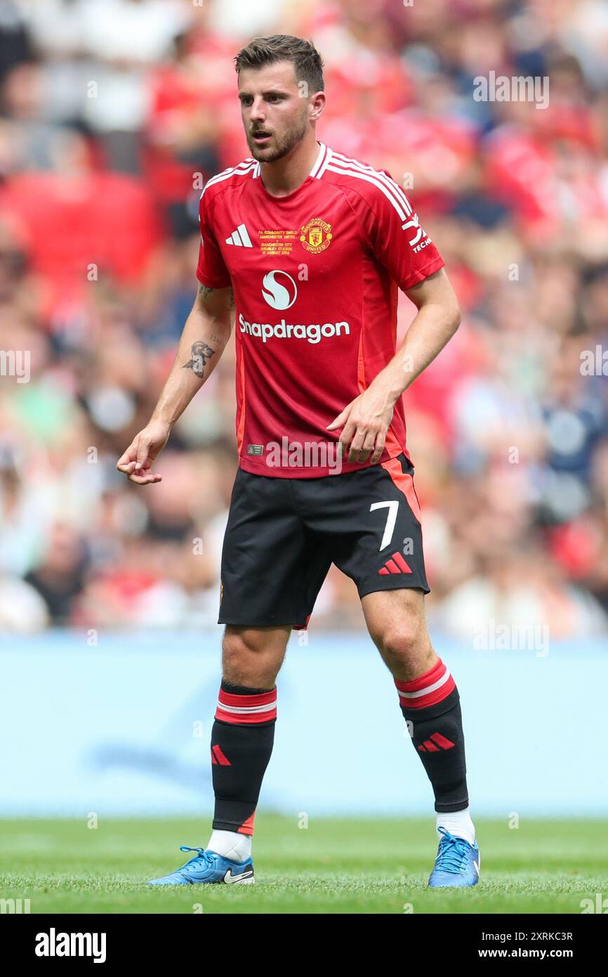 Mason mount manchester united 2024 hi-res stock photography and images ...