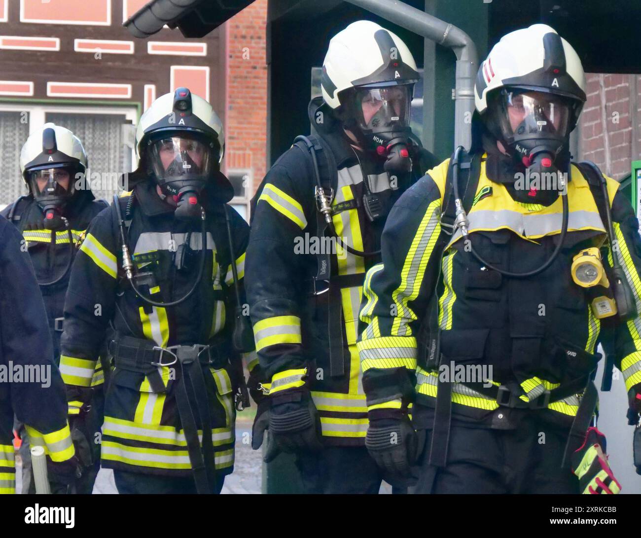 Feuerwehr-Blaulicht Feuerwehr in verschiedenen Bildern und Aktionen in ...