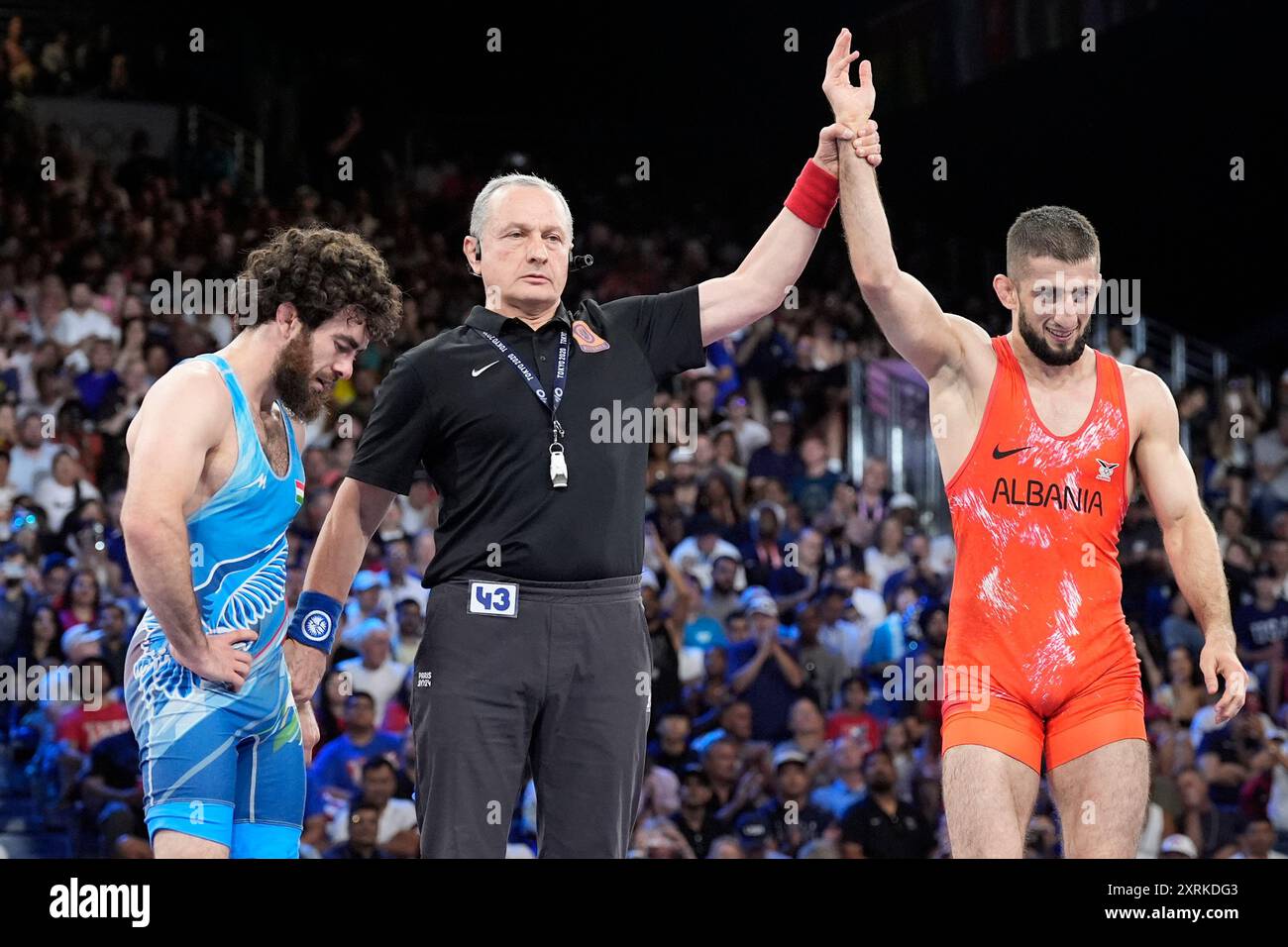 Albania's Islam Dudaev celebrates after defeating Hungary's Ismail ...