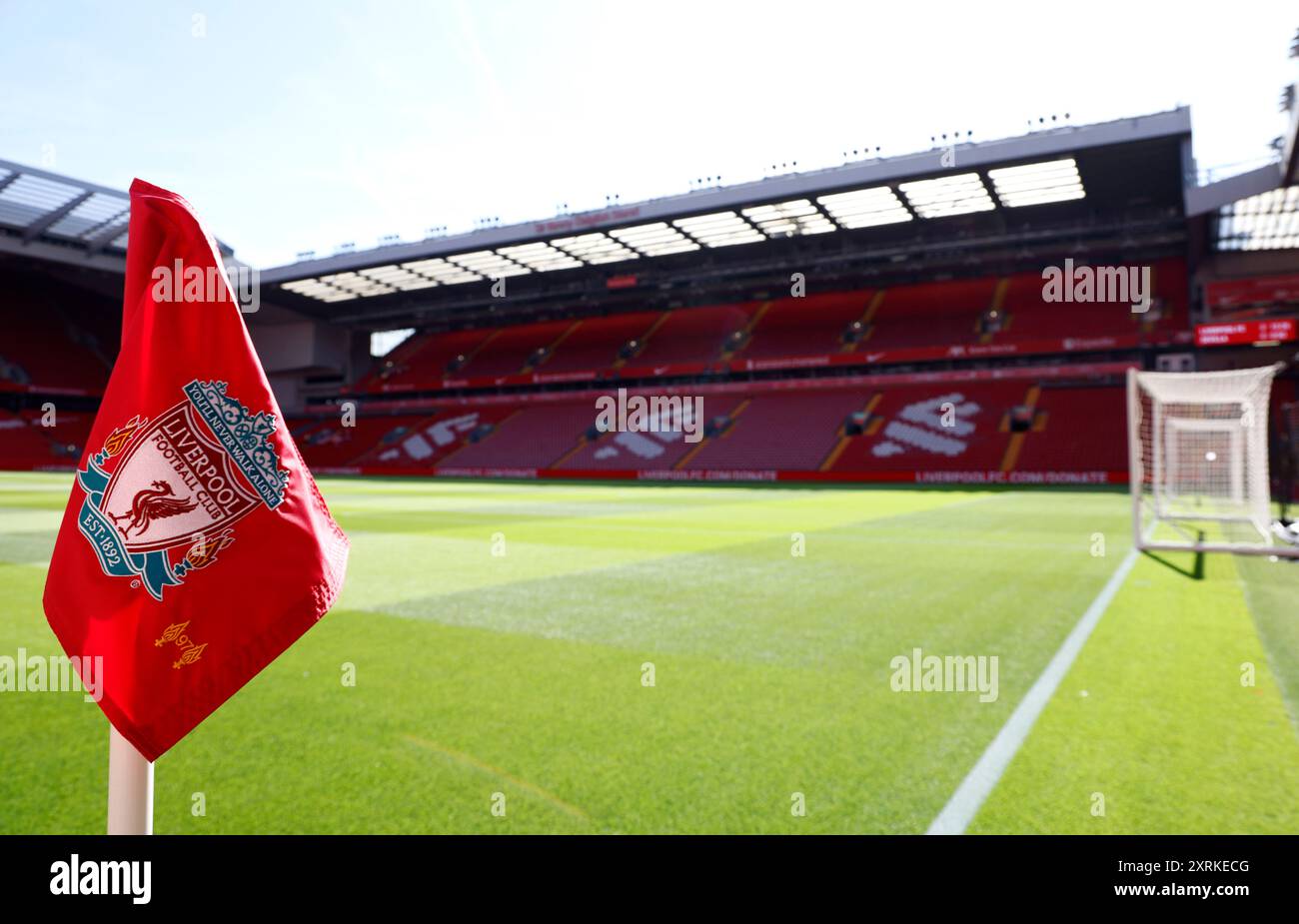 General view of the corner flag inside the stadium hi-res stock ...