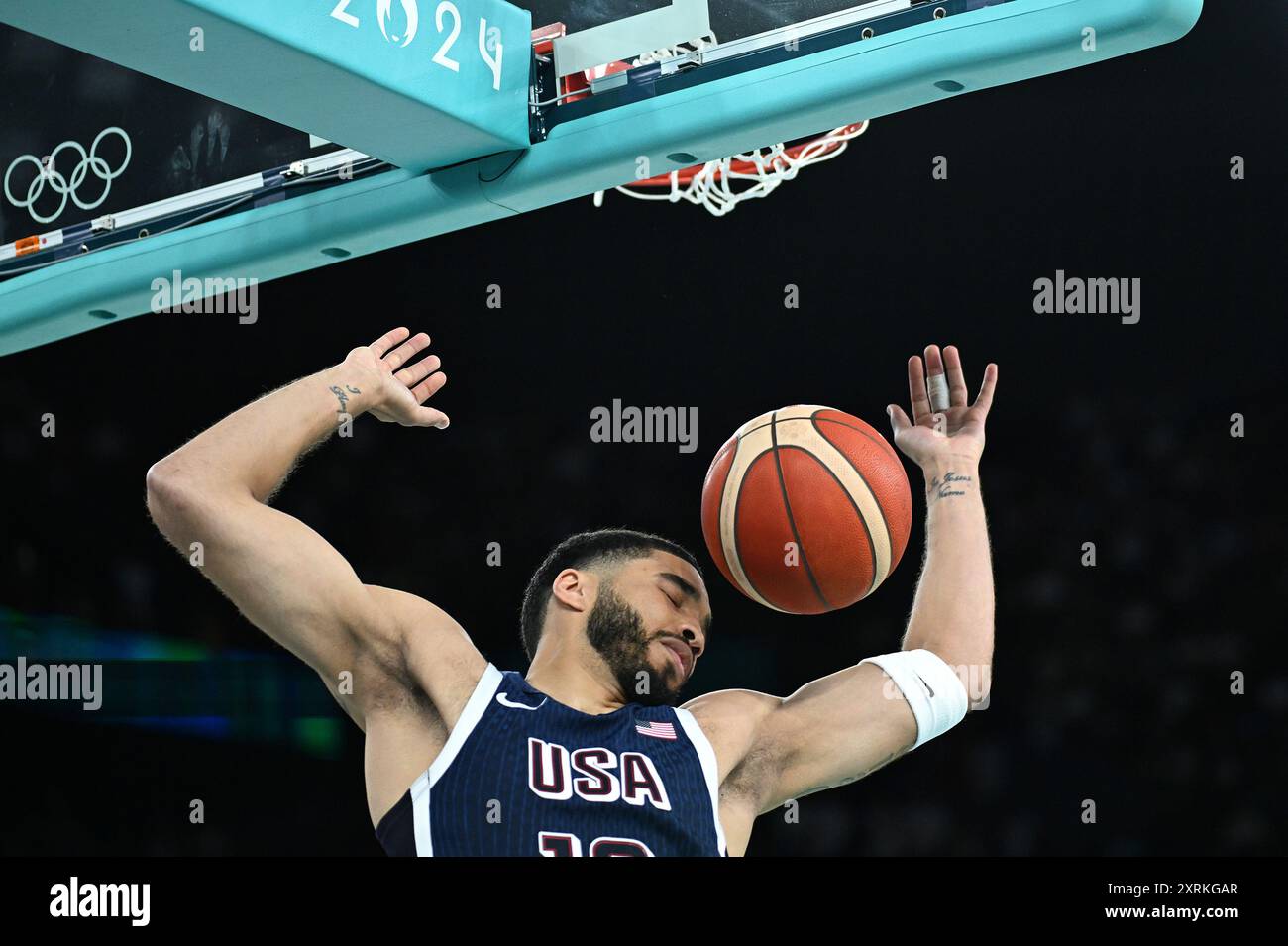 Paris, Fra. 10th Aug, 2024. Jayson Tatum of Team USA comes down from ...