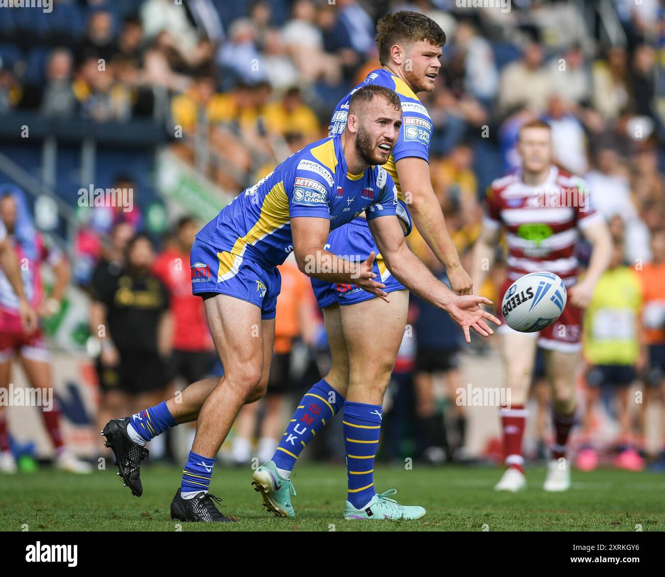 Leeds, England - 10th August 2024 - Jarrod O'Connor (14) of Leeds ...