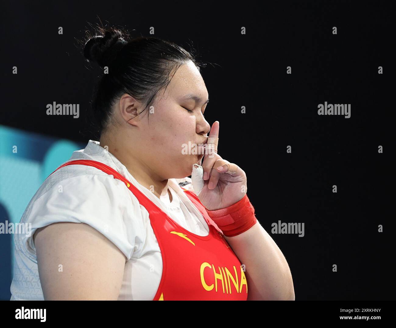 Paris, France. 11th Aug, 2024. Li Wenwen of China reacts during the ...