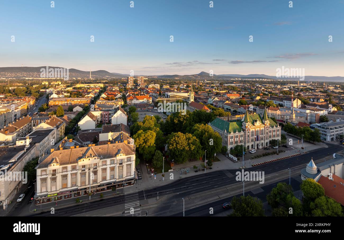 Ujpest market hall hi-res stock photography and images - Alamy