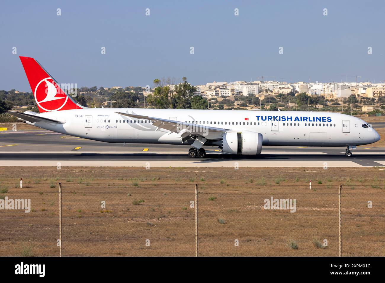 Turkish Airlines Boeing 787-9 Dreamliner (REG: TC-LLI) arriving from ...