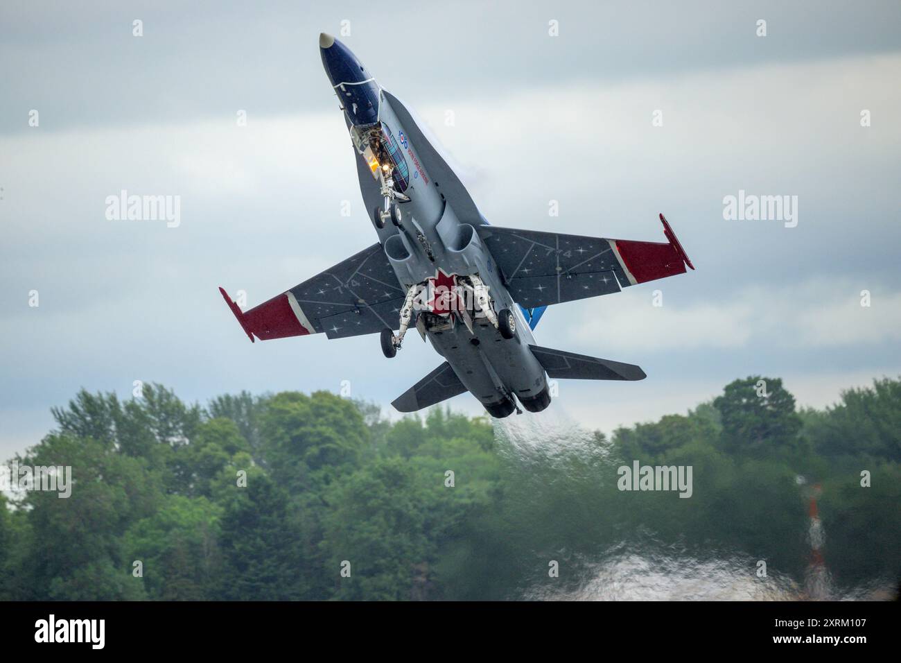 RCAF CF-18 Demonstration Team display at the Royal International Air ...