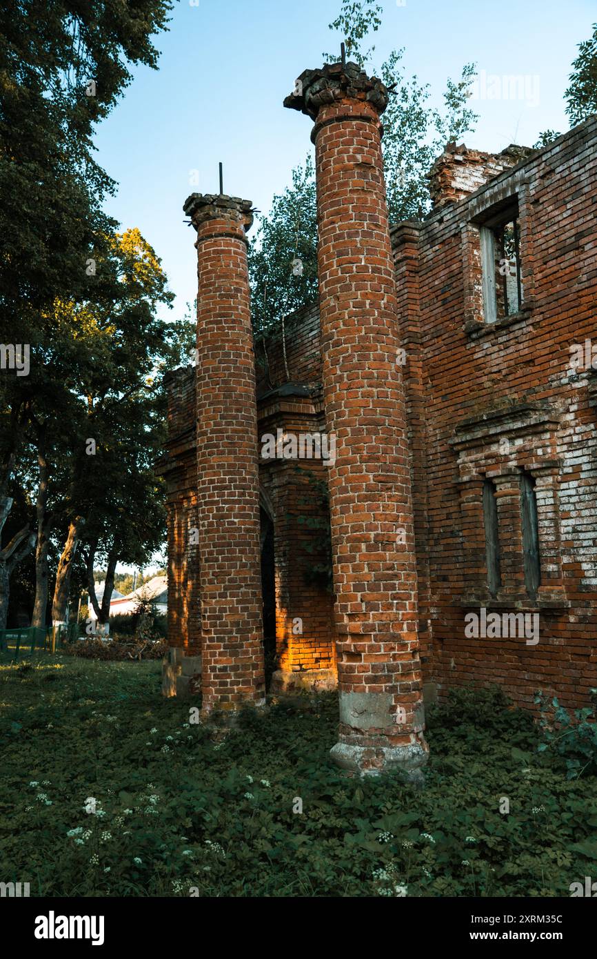 Brick columns in the old stable. 19th century buildings Stock Photo - Alamy