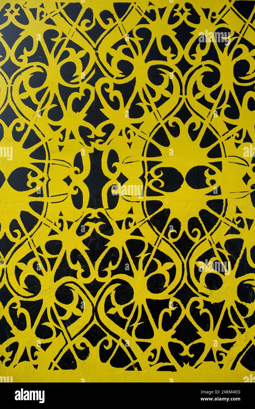 patterns of ornaments in traditional tribal carvings of Kalimantan ...